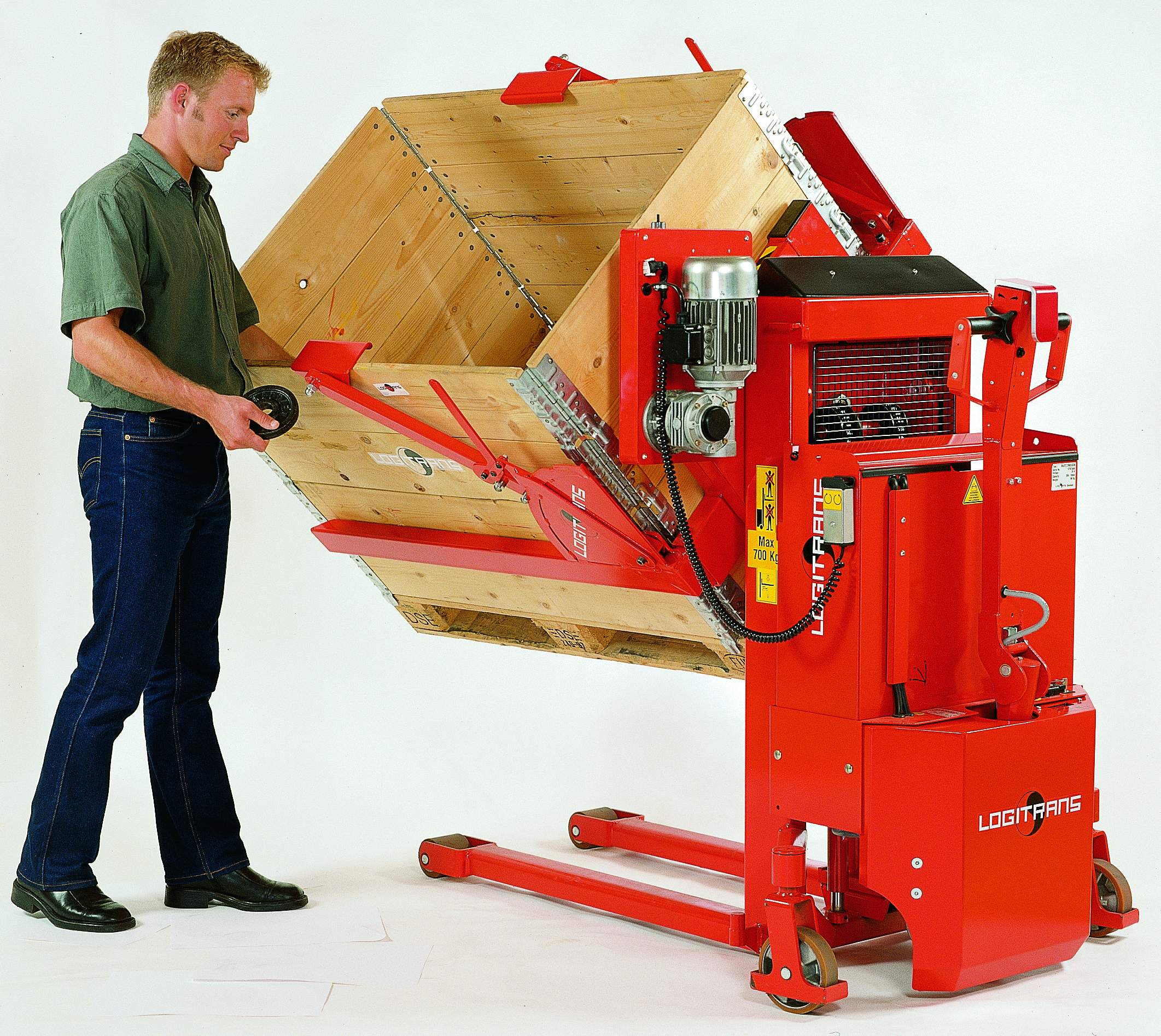 Rotators & Tippers - Maverick Equipment